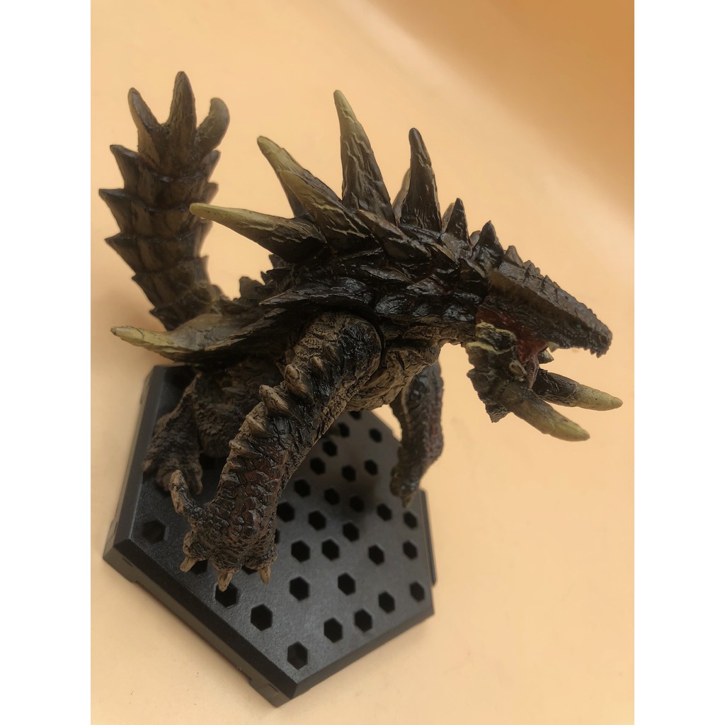 Figure Monster Hunter - 005 (Akantor) | Shopee Việt Nam