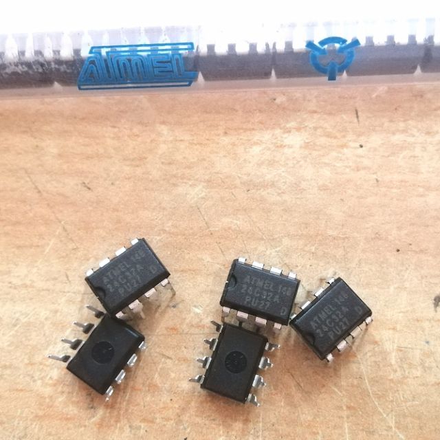 IC nhớ EPROM AT24C32 chính hãng ATMEL 8 chân cắm | Shopee Việt Nam