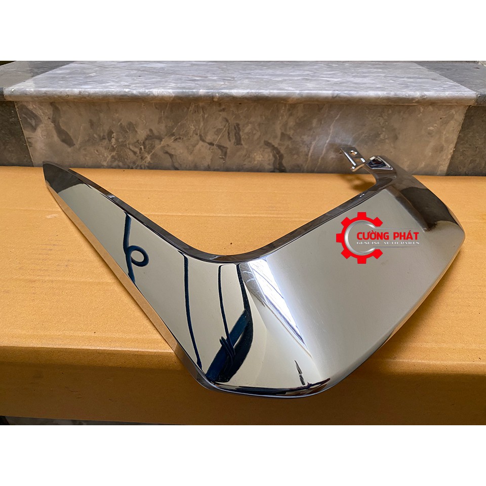 Nẹp mạ cản trước Mitsubishi Pajero Sport 2018-2020 6407A149, 6407A150 ...