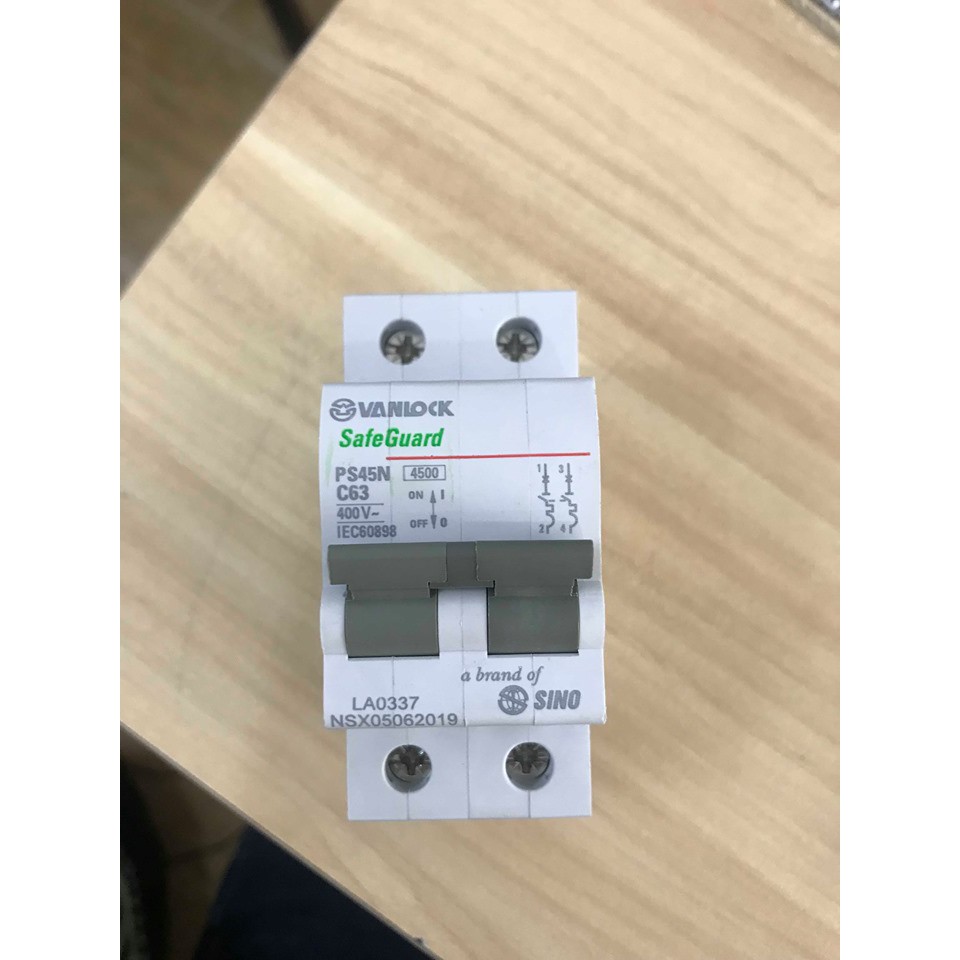 CB | Cầu dao điện (APTOMAT) 1 Pha Vanlock PS45N | Shopee Việt Nam