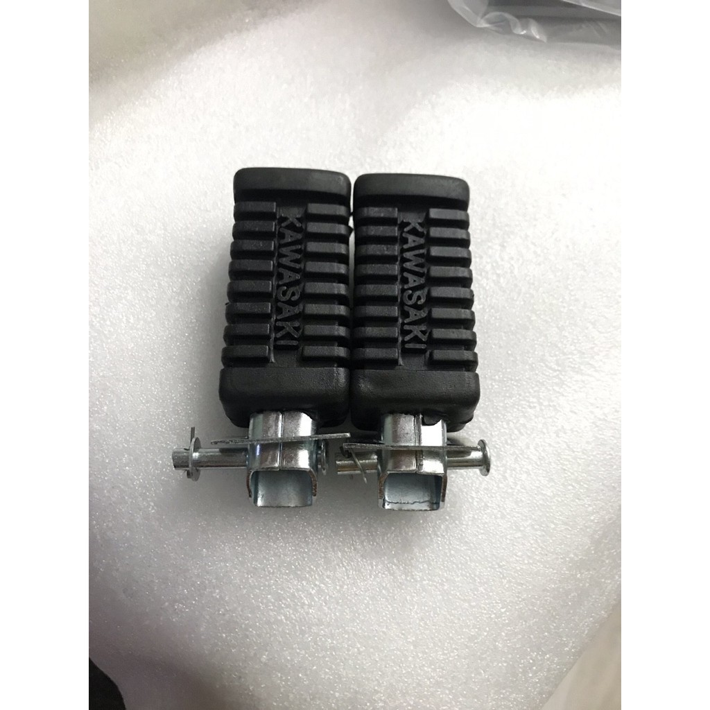 GÁC CHÂN XẾP SAU XE MAX II - 1 CẶP | Shopee Việt Nam