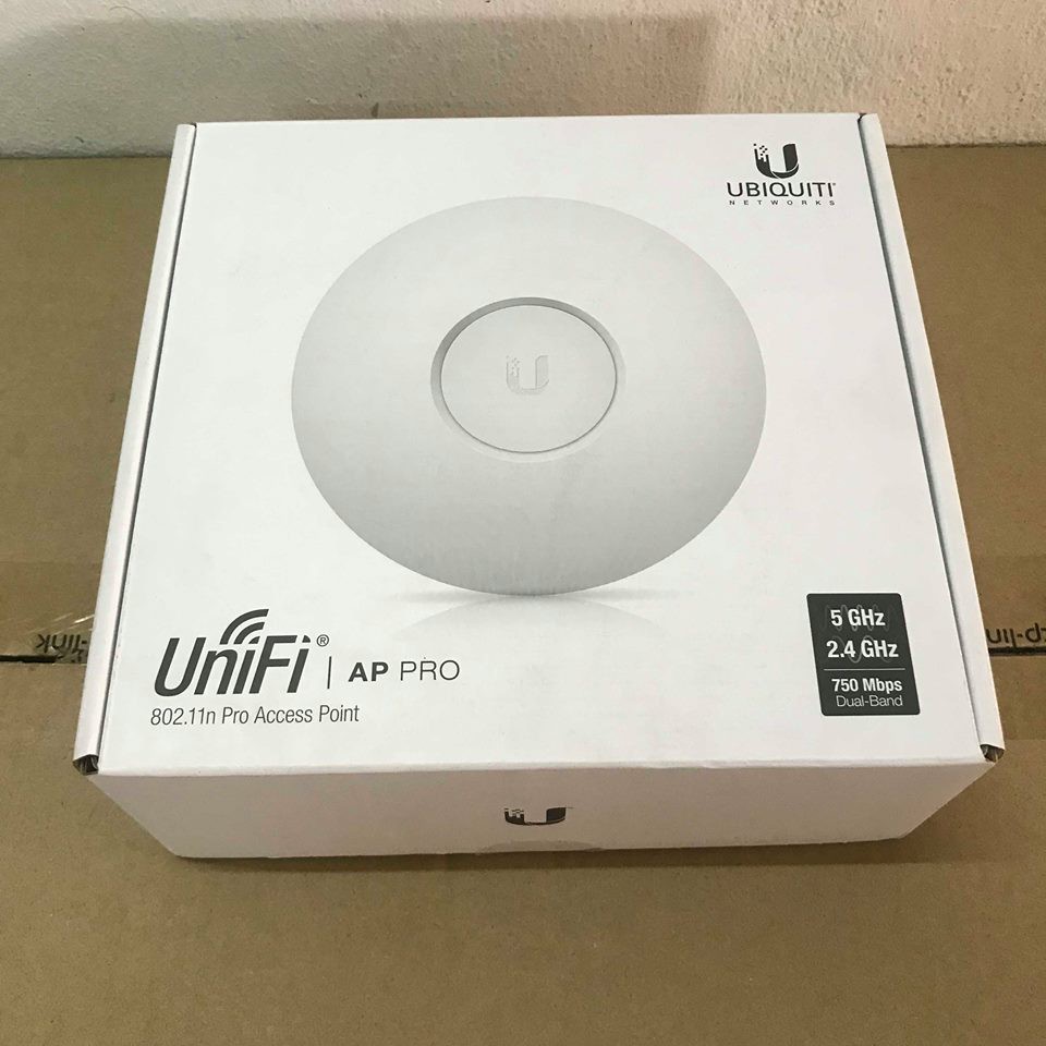Wifi Access Point UBIQUITI UniFi AP-Pro Model UAP-PRO Dual-Band 750Mbps ...