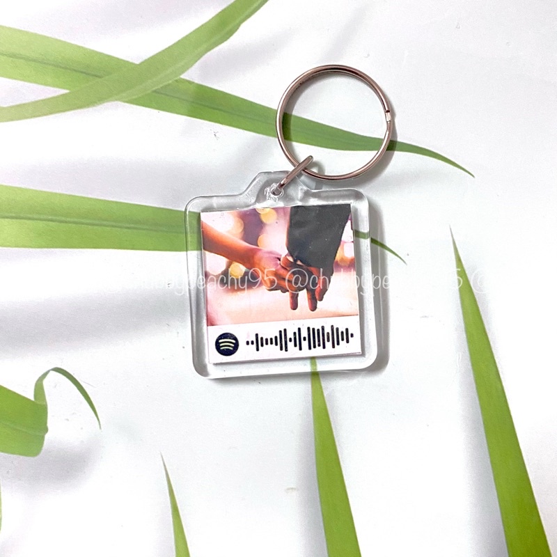 Móc khoá Spotify thay ảnh và mã bài hát theo yêu cầu | Shopee Việt Nam