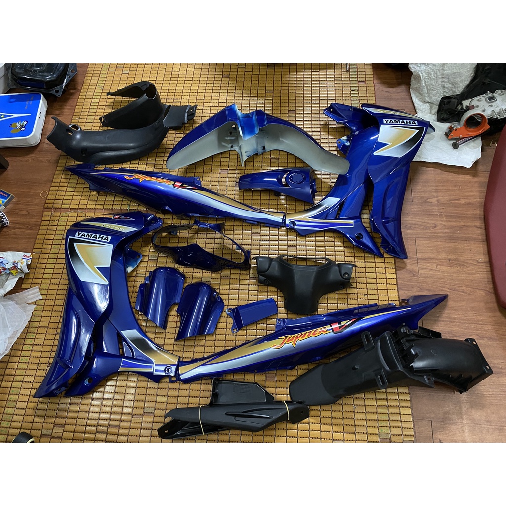 Bộ vỏ nhựa xe máy Jupiter V hàng Việt Nam loại 1 màu Dương | Shopee ...