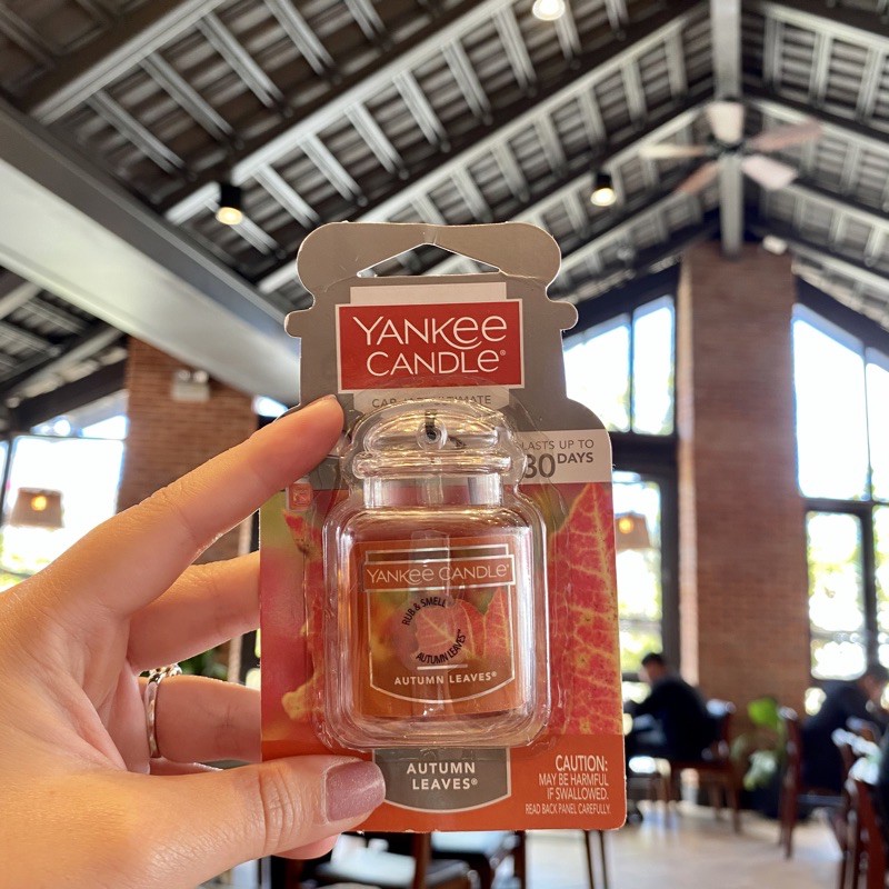 Sáp thơm treo xe hơi oto, treo tủ quần áo hãng Yankee Candle USA ...