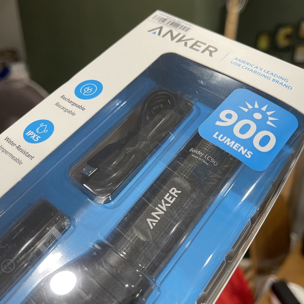 Đèn pin LED siêu sáng ANKER Bolder LC90 FlashLight T1420 900Lm - Hàng ...