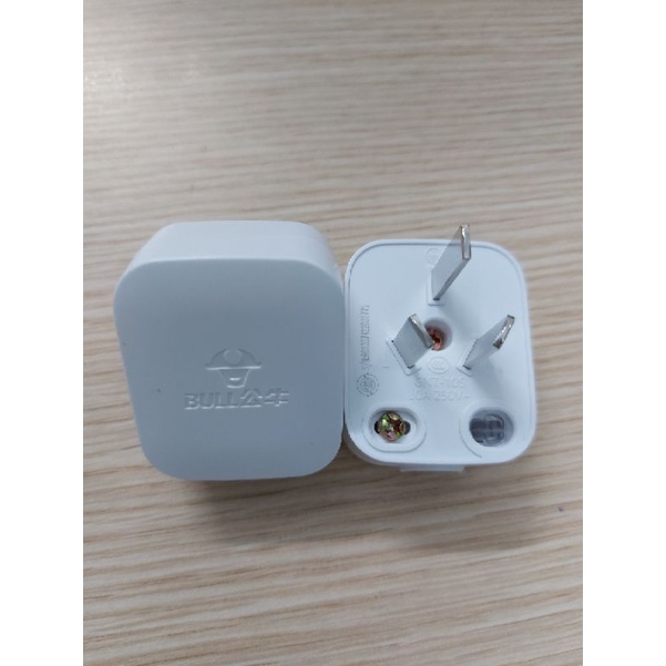 Phích cắm 3 chân BULL GNT-10S. 10A 250V | Shopee Việt Nam