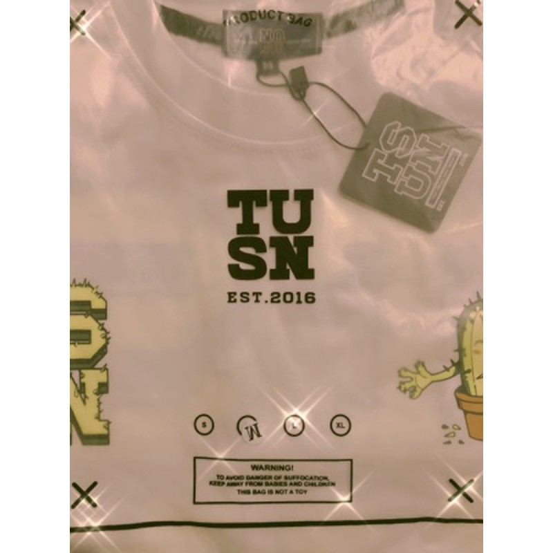 Áo TSUN trắng | Shopee Việt Nam