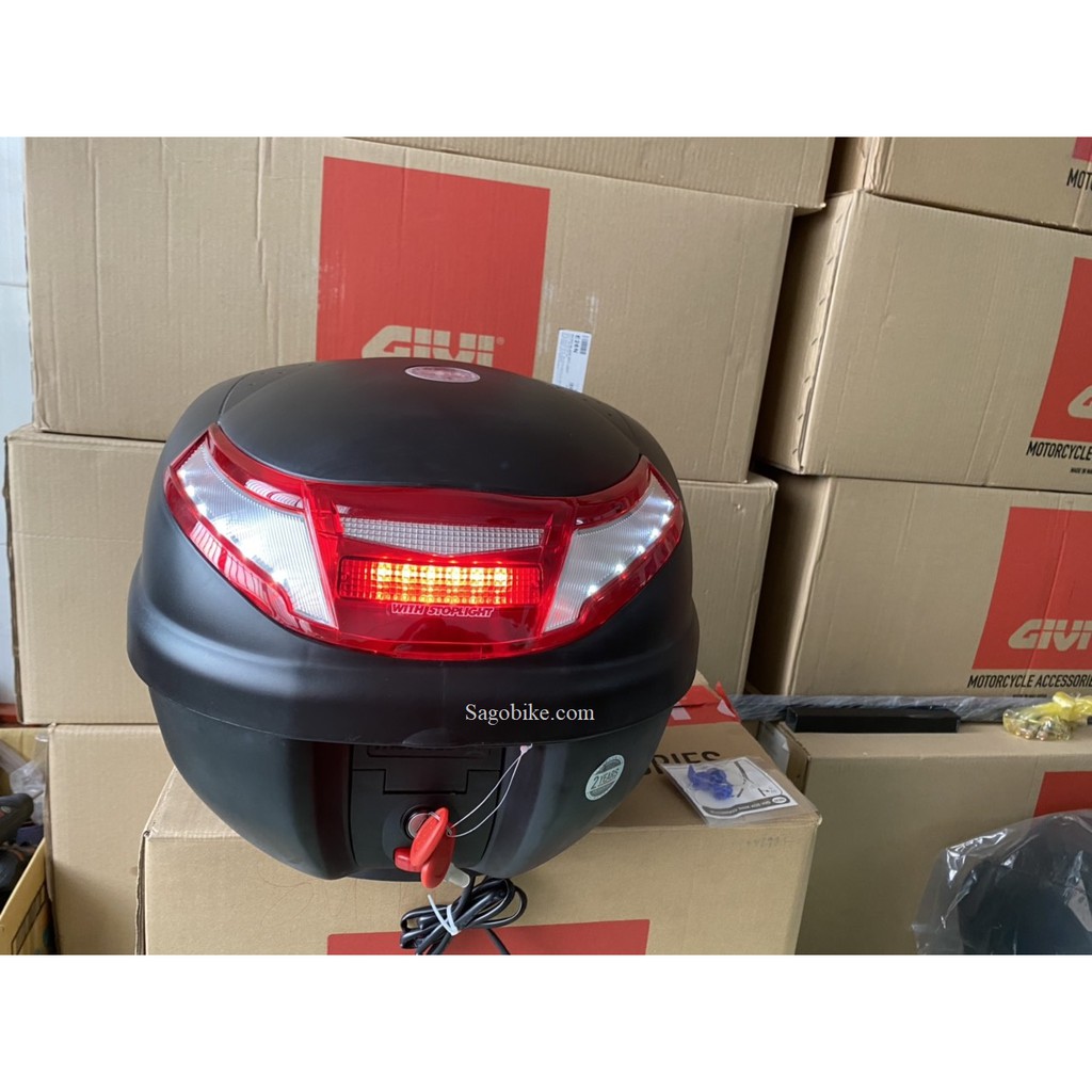 Thùng xe máy E30RN_3S có đèn stop, thùng Givi 30lit, hàng Givi chính hãng, bảo hành 2 năm ...