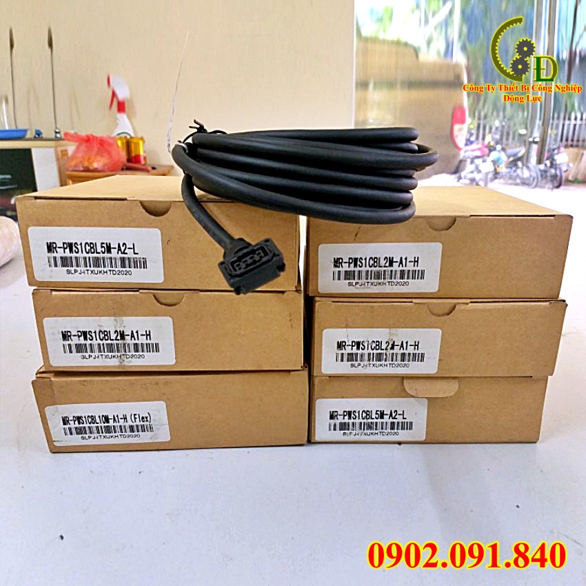 Cáp nguồn động cơ Servo Motor, power cable servo motor MR-PWS1CBL-5M ...
