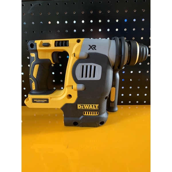 Máy khoan bê tông 3 chức năng Dewalt dch273 ( thân máy ) | Shopee Việt Nam