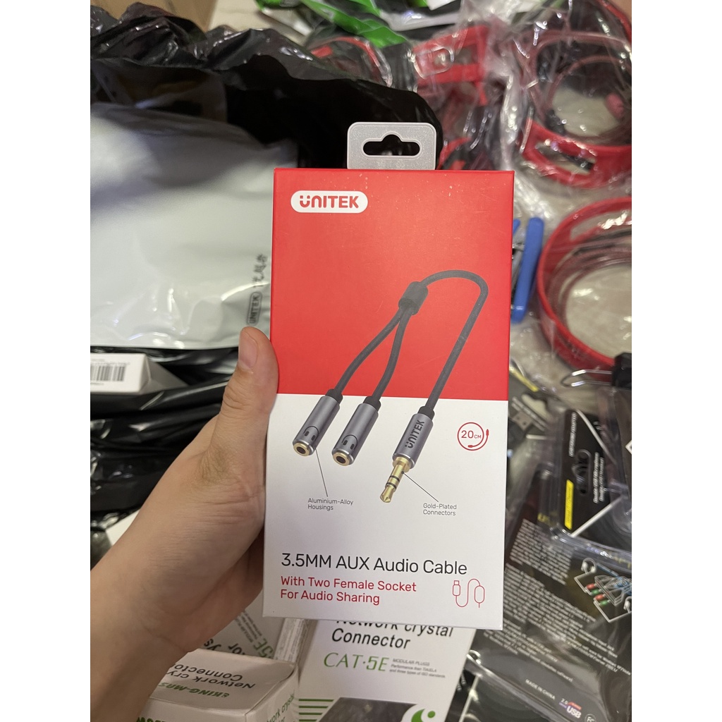 Cáp chia 1 ra 2 cổng Audio 3.5mm Unitek YC956ABK.Cáp chia jack 3.5mm ra 2 cổng. | Shopee Việt Nam