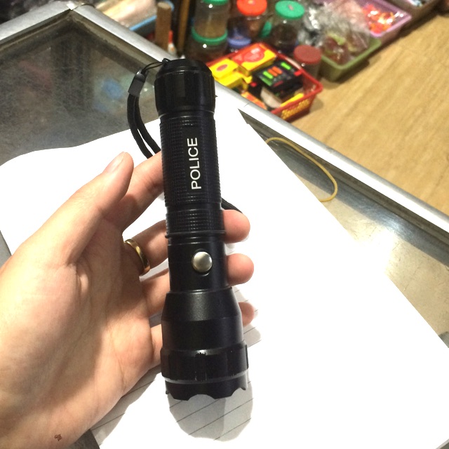 Đèn pin siêu sáng YM823 | Shopee Việt Nam