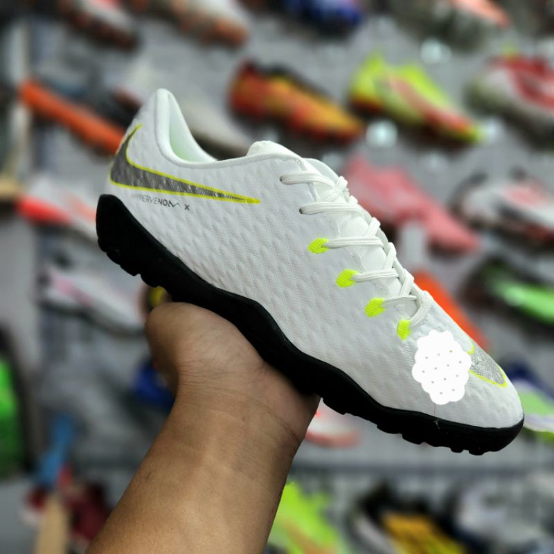 Giày Bóng Đá HyperVenom TF - Phù hợp sân cỏ nhân tạo | Shopee Việt Nam