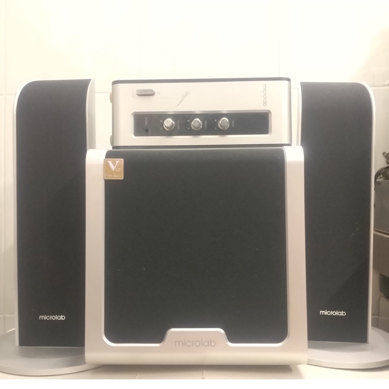 Loa vi tính Microlab (1 bass, 2 loa, 1 ampli) đồ cũ nghe ok 100% ...