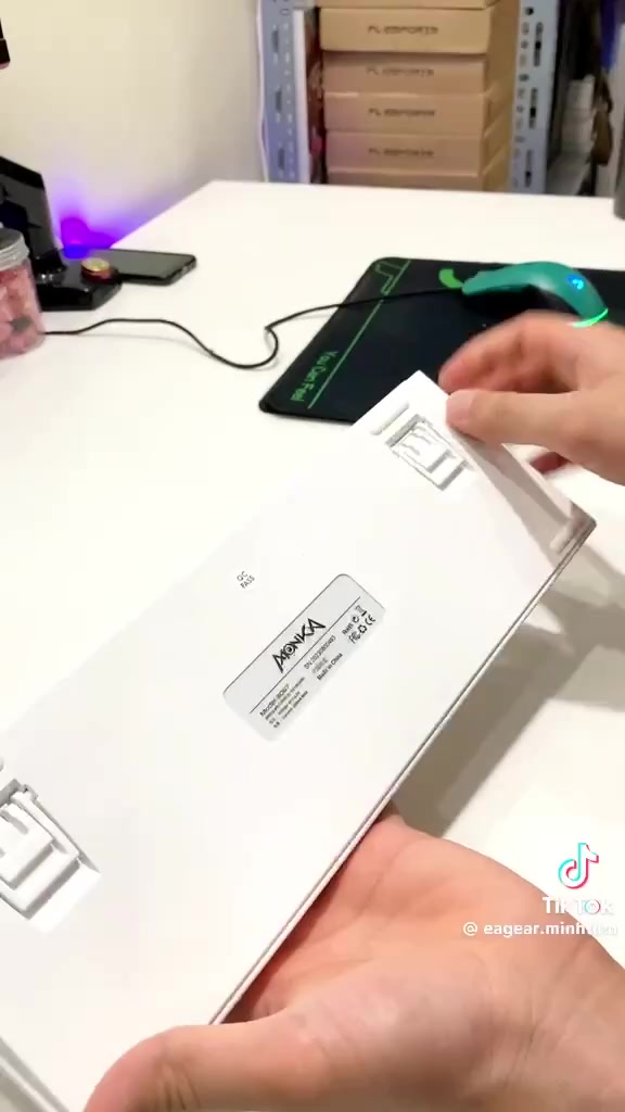 Bàn phím cơ không dây Monka 3067 version 2 pro - Hỗ trợ hotswap - LED ...