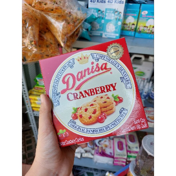 Bánh quy Danisa Nam Việt Quất và Socola Hạt Điều 90g | Shopee Việt Nam