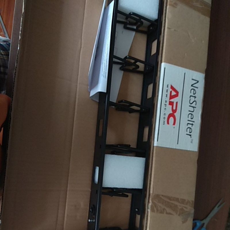 Khay đi cable đứng gắn cố định tủ rack AR8442 chính hãng APC | Shopee ...