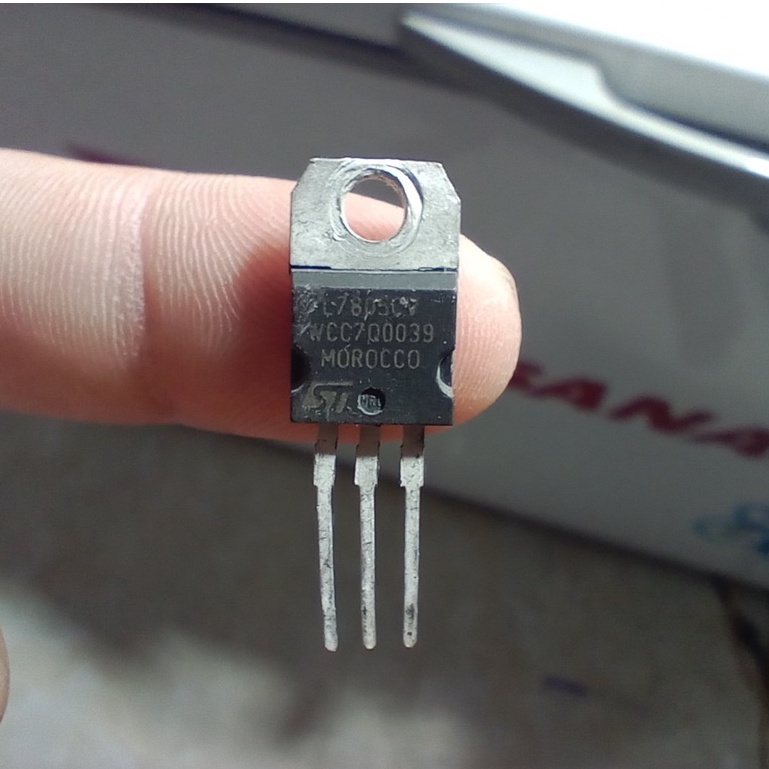 IC nguồn ổn áp LM7805, L7805, 7805, L7805CV 1.5A | Shopee Việt Nam