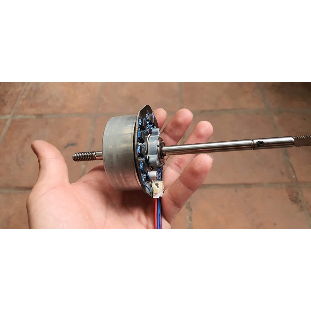 Motor BLDC NIDEC 80w 12-24V mã 48F704M460 hàng mới, tặng nhôm tản nhiệt ...