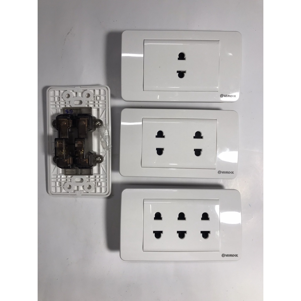 ổ cắm đơn , đôi , ba 2 chấu S18A Sino | Shopee Việt Nam