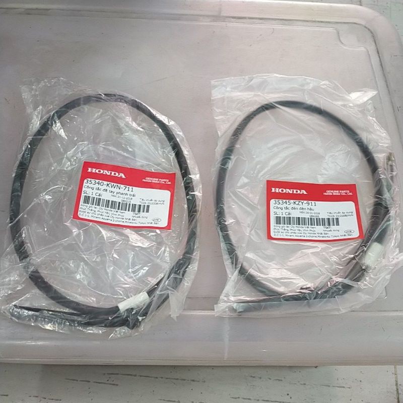 Công tắc phanh Stop tay Honda Pcx đời đầu | Shopee Việt Nam