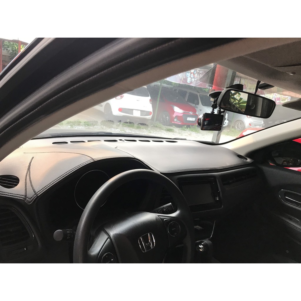 Thảm taplo da vân carbon cao cấp Honda HRV 2018 - 2021; 2022 - 2023 ...