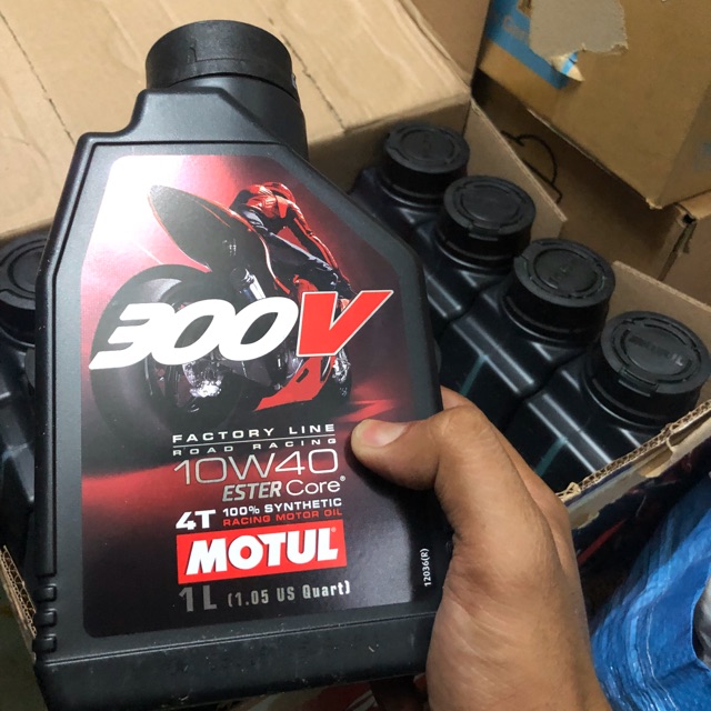 Nhớt Motul 300V 10w40 Factory line Road Racing 1L | Shopee Việt Nam