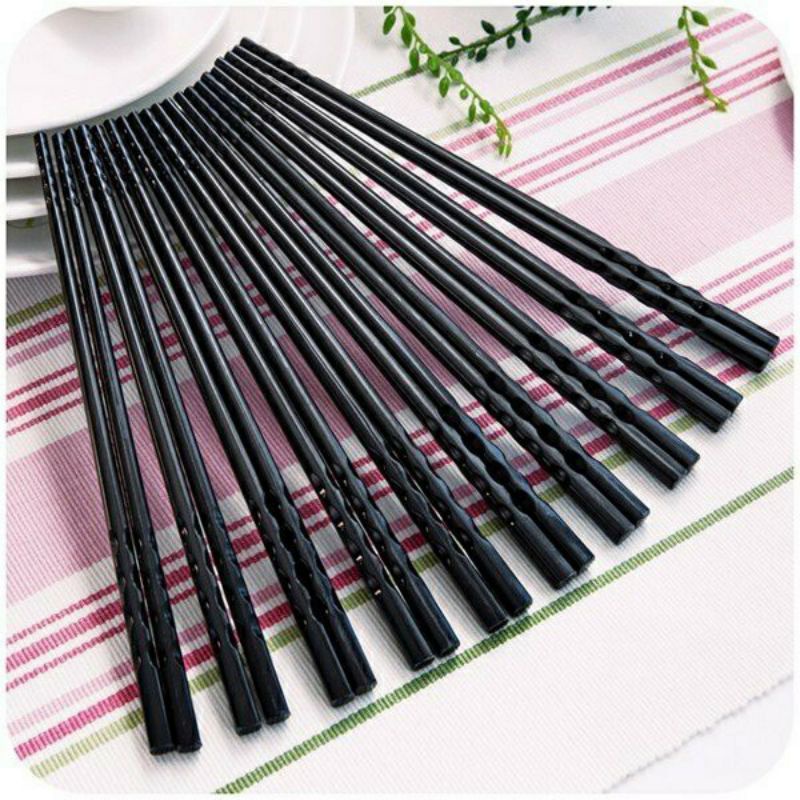 Đũa nhựa đen xoắn cao cấp - bộ 10 đôi đũa | Shopee Việt Nam