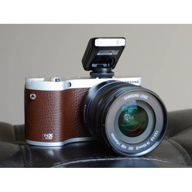 Máy ảnh Samsung Nx300 + lens 18-55mm - 20.3mp - Wifi - Quay Full HD ...