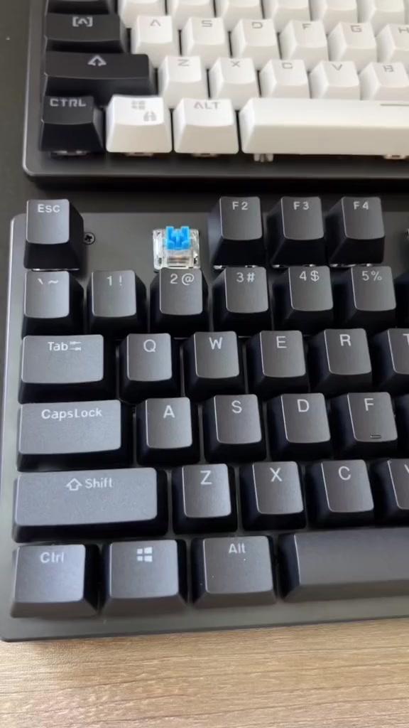 Bàn phím cơ Gaming Ziyou K550 V4 Red Switch TKL 87 phím, 10 chế độ Led ...