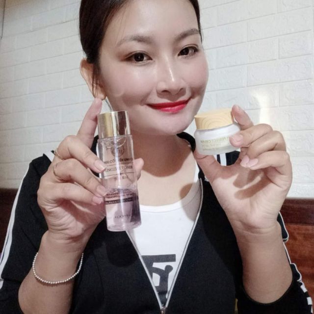 Combo sản phẩm cao cấp cho da mặt của thương hiệu độc quyền của li' chy | Shopee Việt Nam