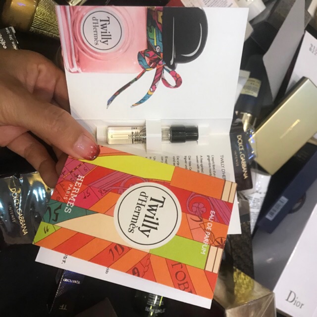 Vial Twily 2ml nước hoa | Shopee Việt Nam