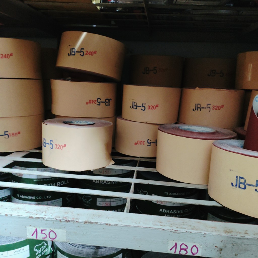 Giấy Ráp JB cát 150 (cc150) (cuộn 40m), ráp cuộn, dùng để đánh bằng tay ...