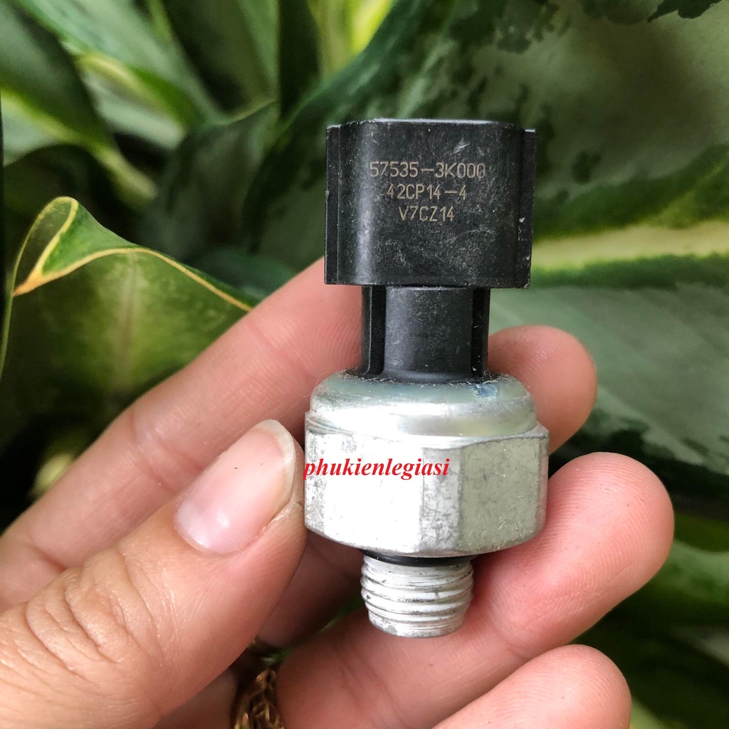 Cảm biến bù ga đánh lái Mitsubishi Grandis MR594646 42CP14-2 hàng OEM ...