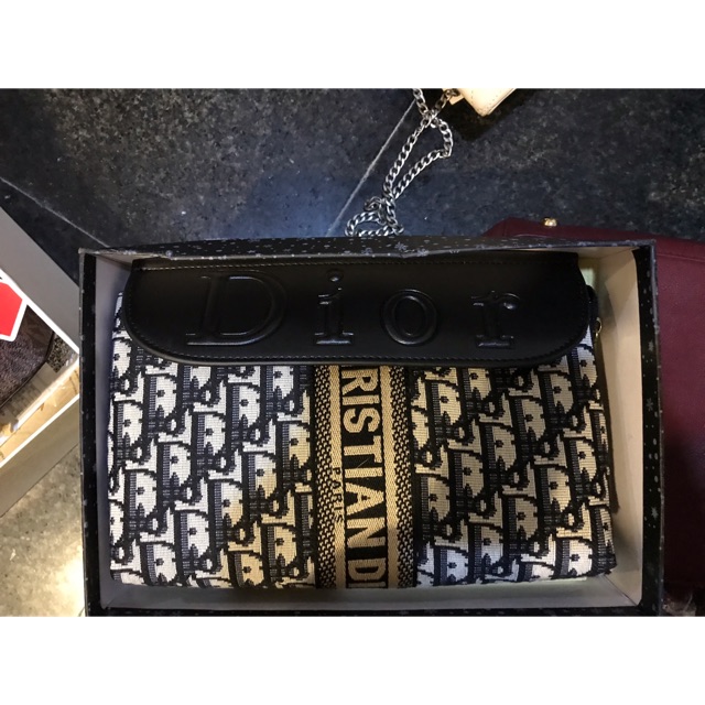 Túi dior thổ cẩm. Có mã code và qr code bên trong | Shopee Việt Nam