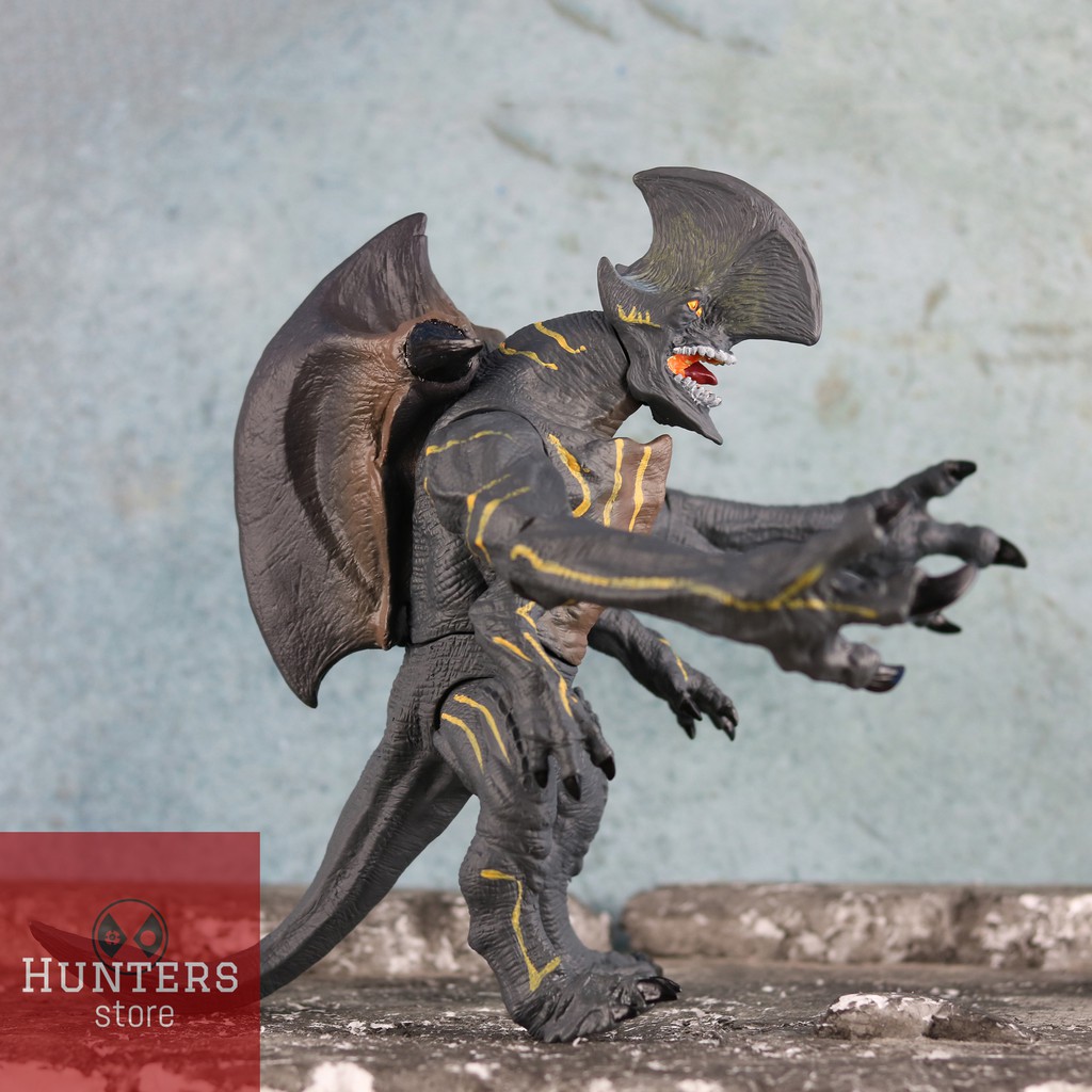 Mô hình Kaiju Trespasser Pacific Rim | Shopee Việt Nam
