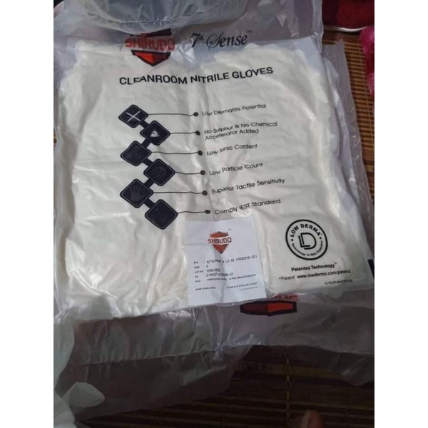 50 đôi găng tay Nitrile phòng sạch ( nguyên bịch) /Clean room golves ...