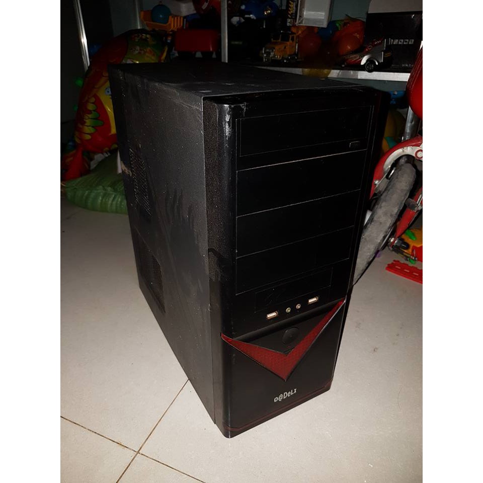 thùng máy tính pc chơi game cpu Q8300 Ram 4GB / VGA rời HD5570 2Gb ...
