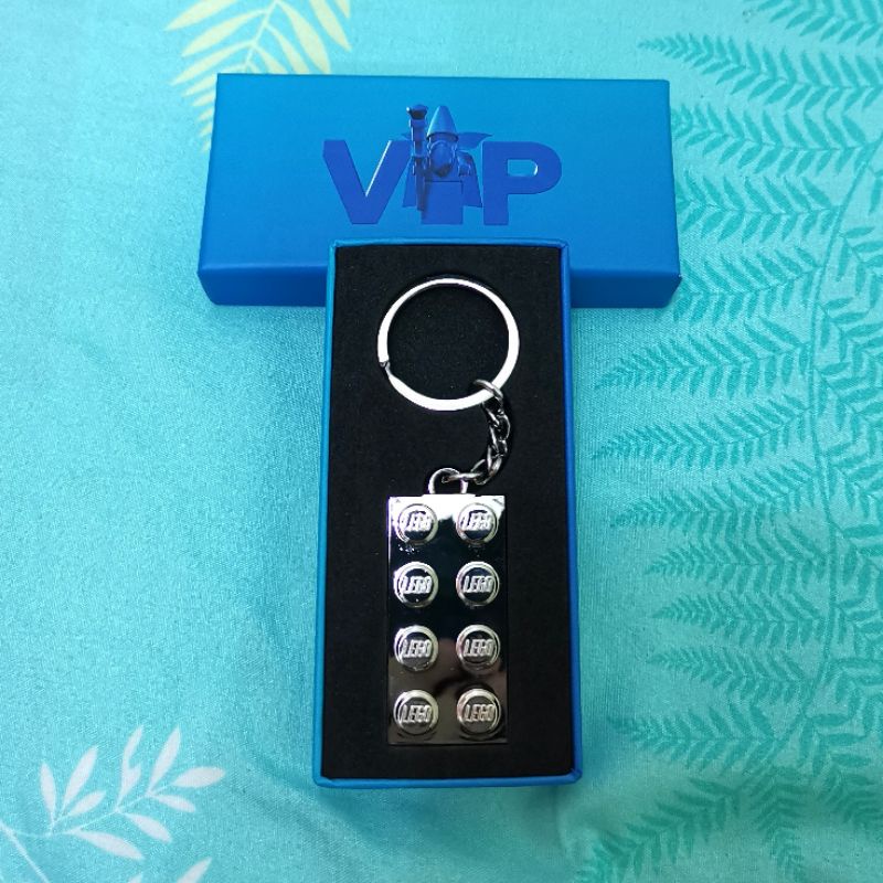[có sẵn] Lego VIP Metal Key Chain 5006330 | Shopee Việt Nam