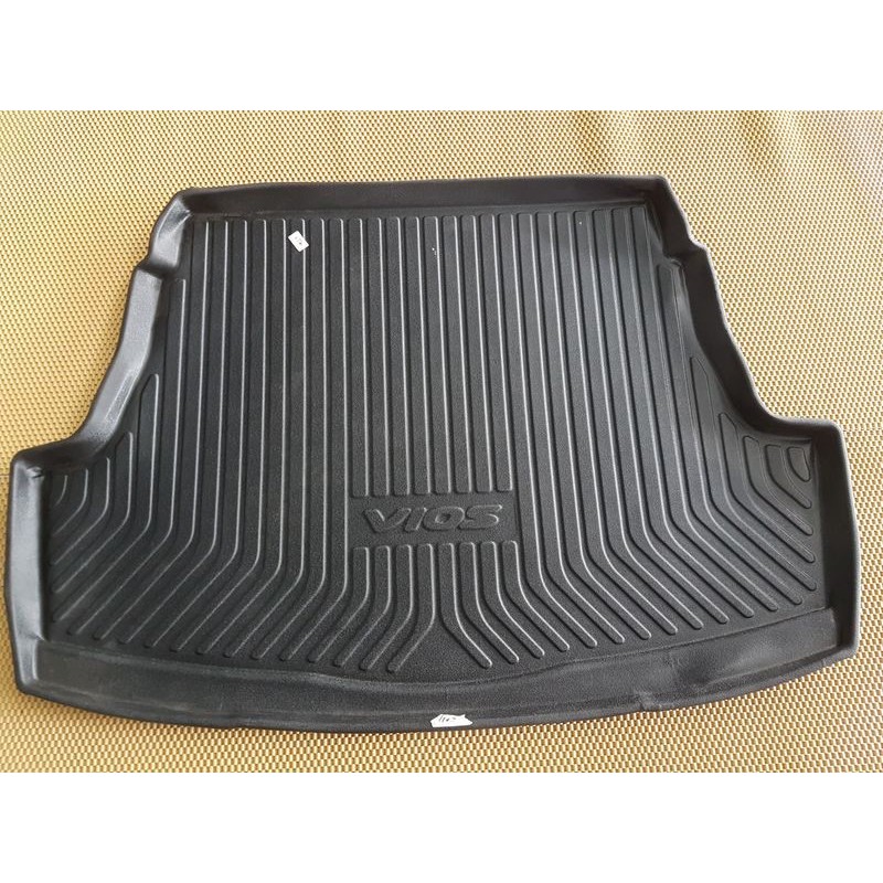 Lót cốp nhựa dẻo xe Toyota VIOS 2014-2023 | Shopee Việt Nam