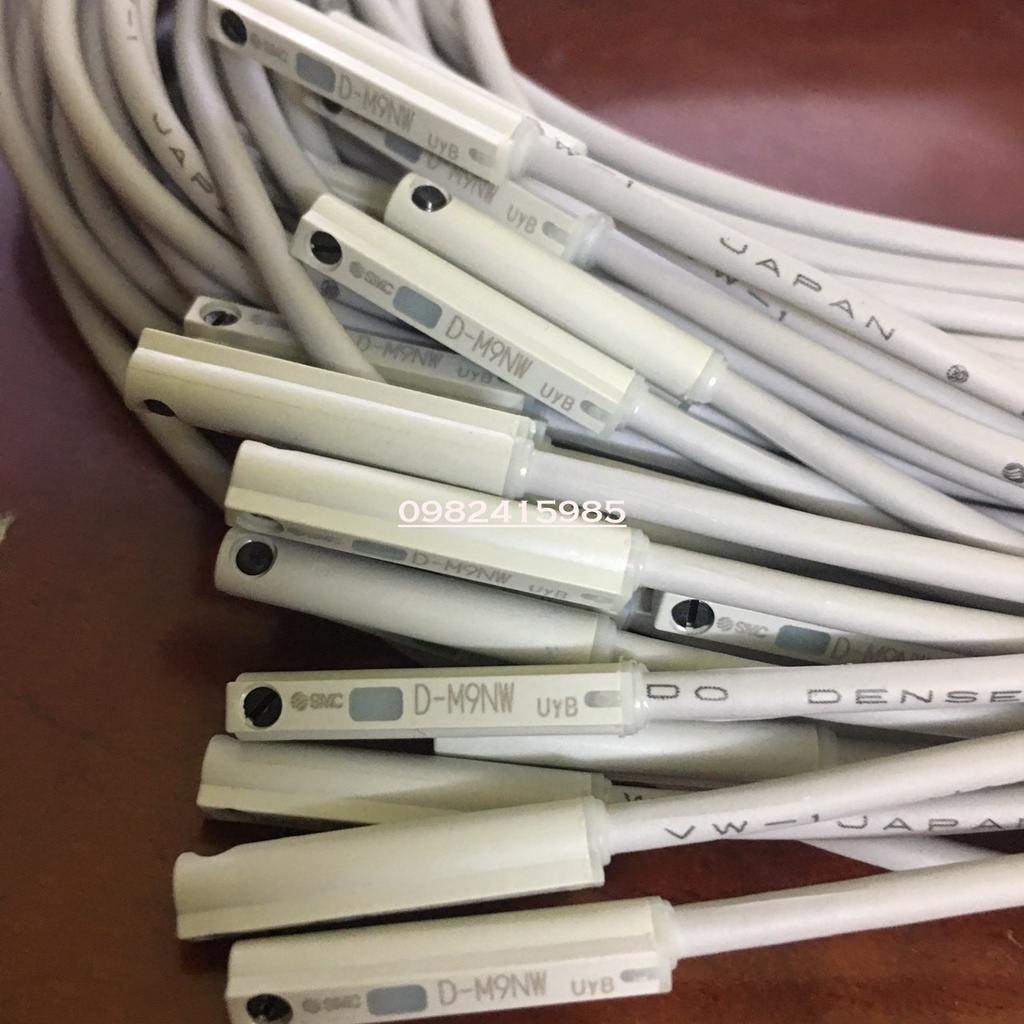 D-M9NW Cảm biến hành trình xilanh 3 dây SMC | Shopee Việt Nam