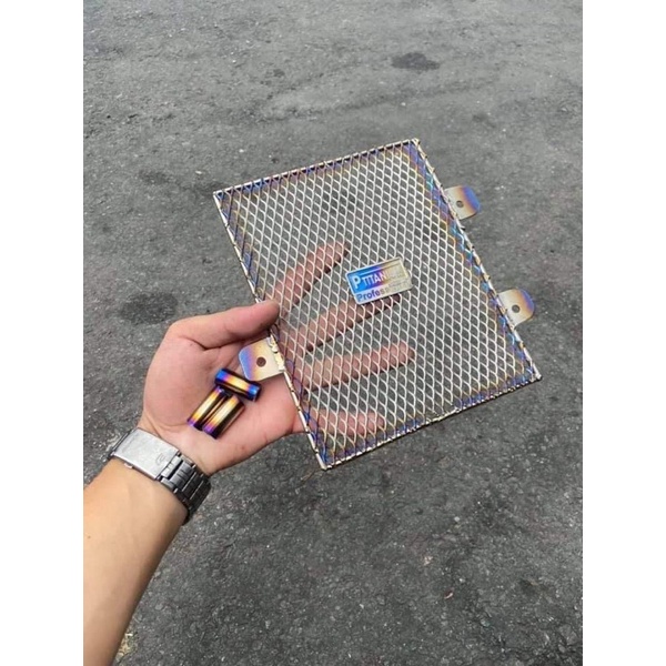 che két nước titan mẫu lưới vuông cho xe tay ga honda vario air blade ...