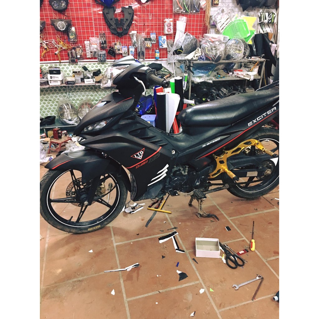 Tem xe exciter 135 đen chỉ đỏ LTD, độ team trùm decal xe máy ex dán đời ...