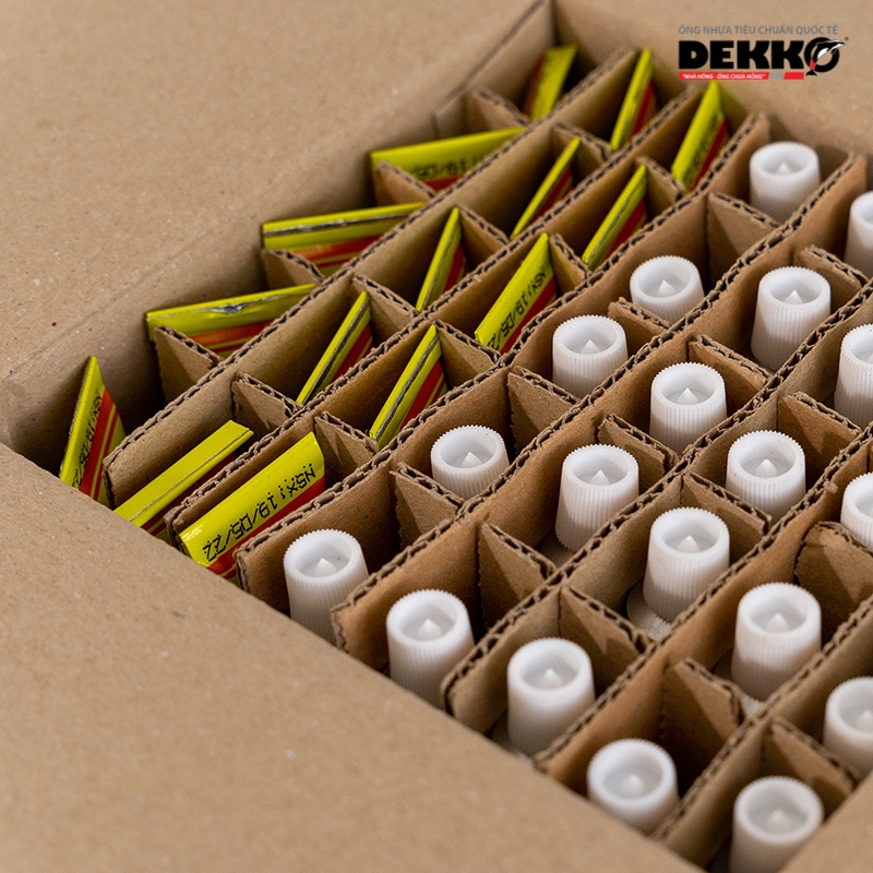 Thùng 40 tuýp keo dán ống PVC Dekko (15g/tuýp) | Shopee Việt Nam