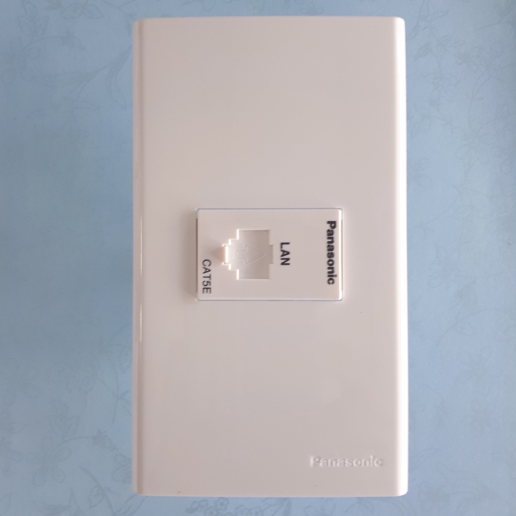 Combo Mặt nạ 1 lỗ WEV68010SW và Hạt ổ cắm mạng cat5e WEV2488SW ...