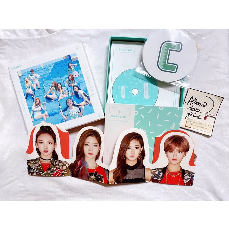 Twice page 2 mini aobum đã khui seal, đầy đủ đồ như hình. Không bao gồm photocard. | Shopee Việt Nam