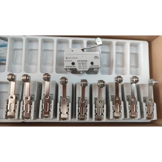 Công tắc hành trình Hanyoung HY-R704A, HY-R704B, HY-R704C, HY-R704-2W | Shopee Việt Nam