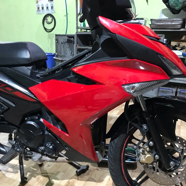 Yếm phải ex150 đỏ zin chính hãng | Shopee Việt Nam