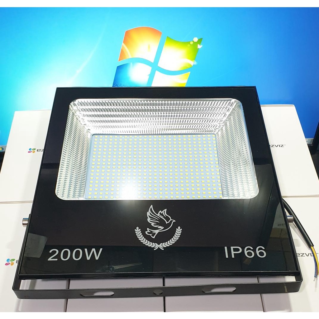 ĐÈN PHA 200W MẶT KÍNH IP66-BẢO HÀNH 1 NĂM.-Chuẩn chống nước IP66-Chip ...